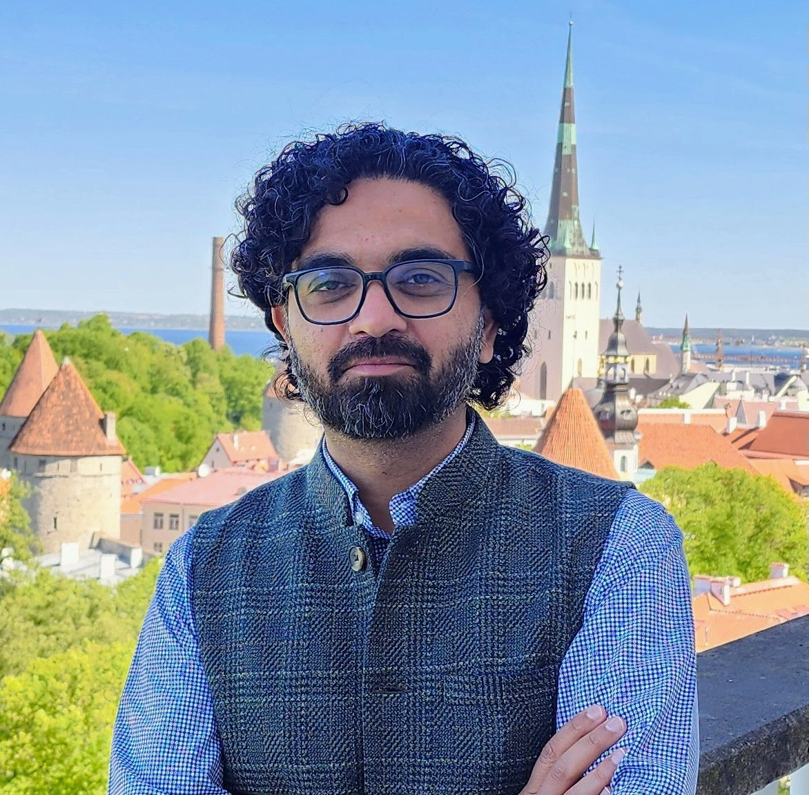 Manu Pubby - APRI Armenia | Applied Policy Research Institute of Armenia